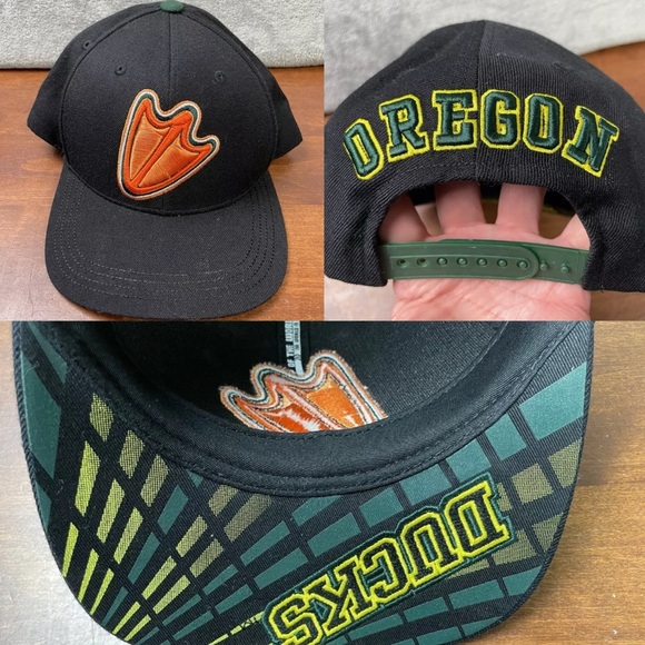 Top of the World | Accessories | University Of Oregon Ducks Duck Foot ...